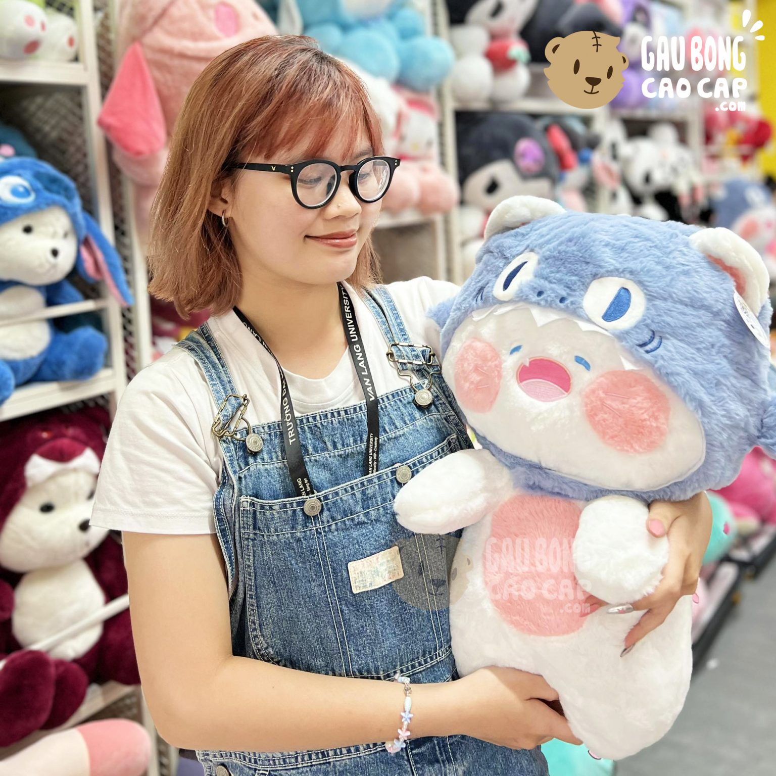 Mèo Bông DuDu trắng cosplay Cá Mập - Shop Mèo Bông - gaubongcaocap.com
