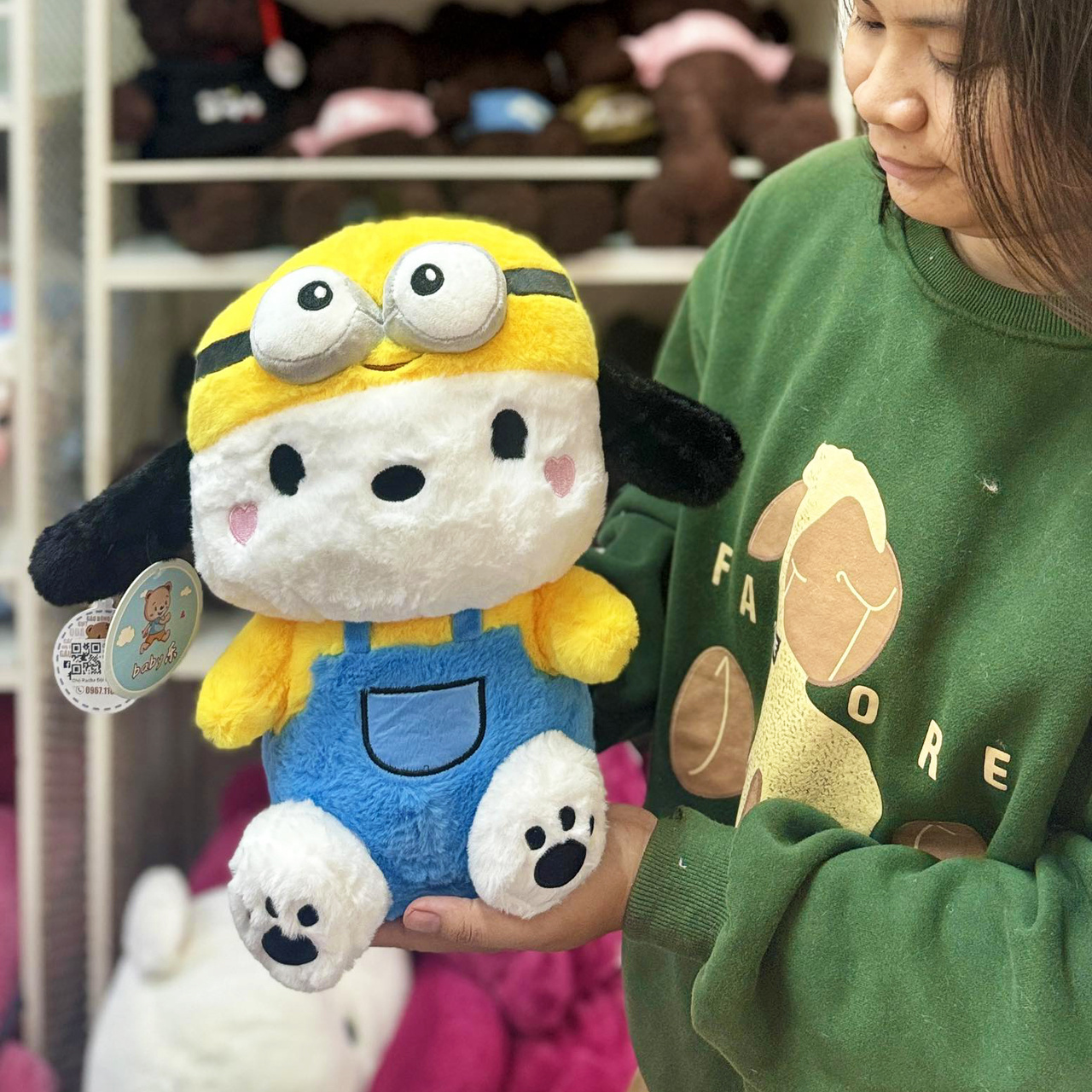 Chó Bông Pacha cosplay Minion - Shop Gấu Bông - gaubongcaocap.com